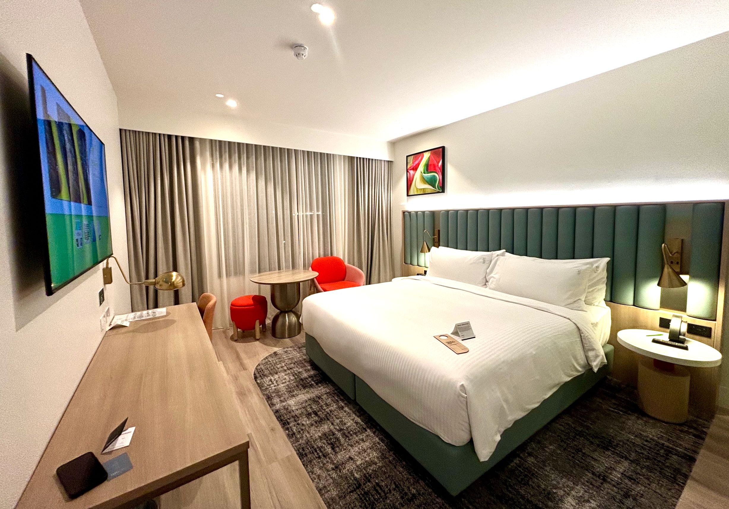 Holiday Inn & Suites Geelong Review: Your Ultimate Gateway to Australia ...